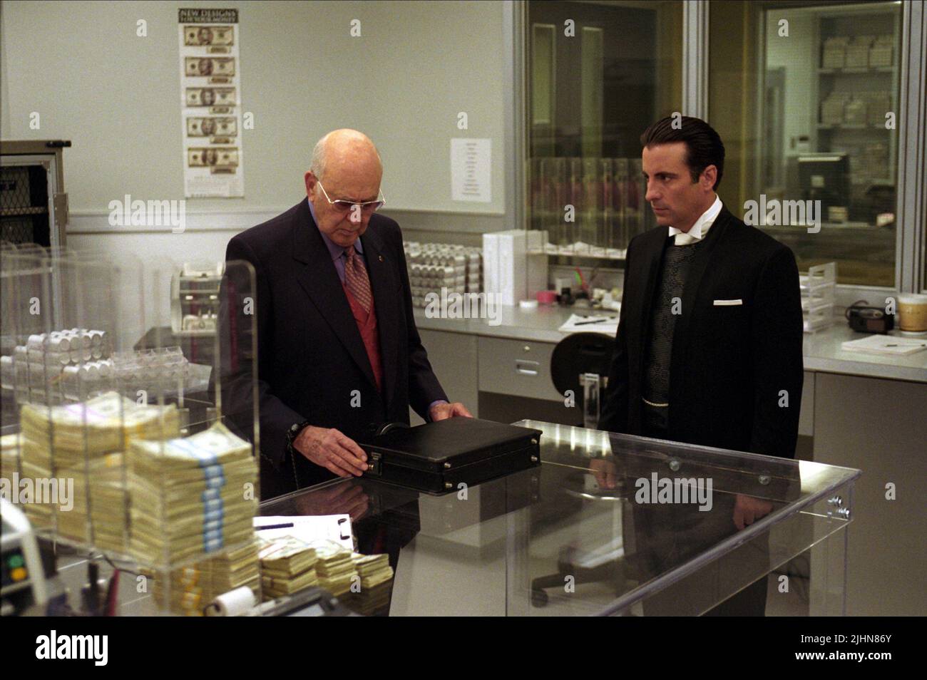 CARL REINER, ANDY GARCIA, OCEAN'S ELEVEN, 2001 Stock Photo - Alamy