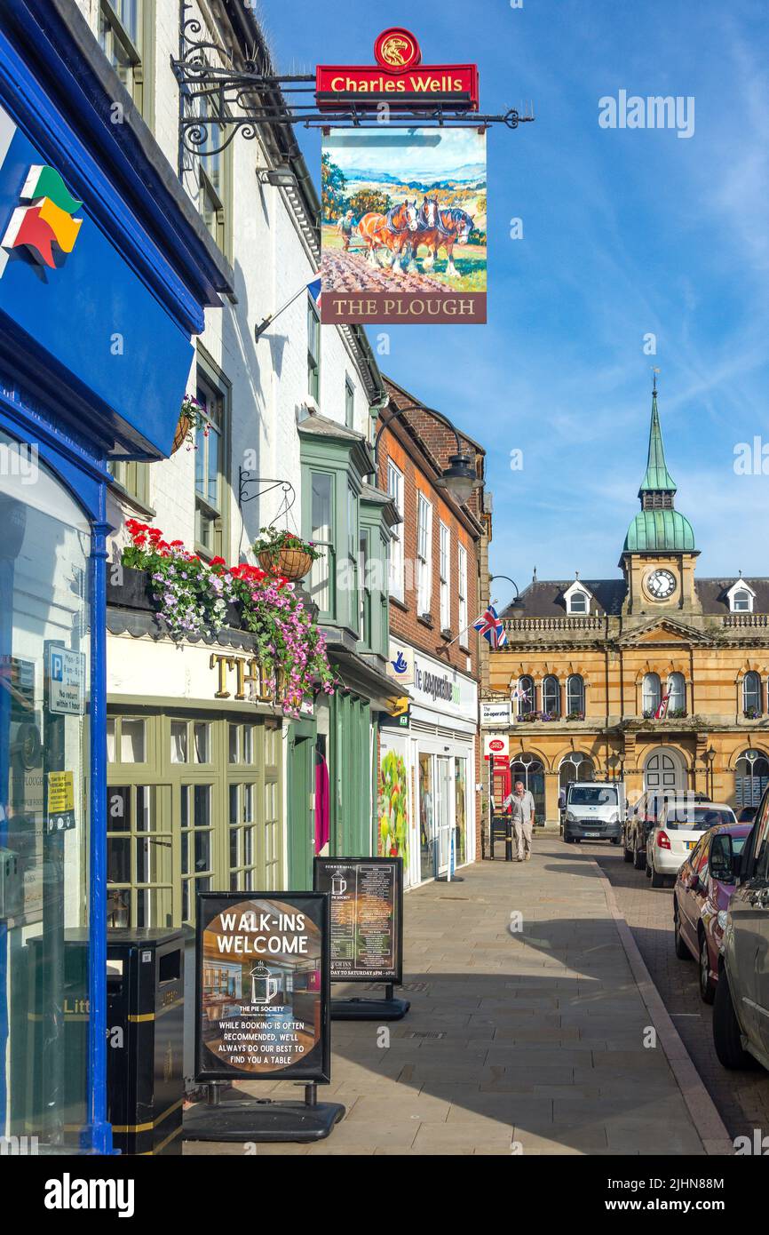 18th century The Plough Inn, Watling Street, Towcester ...