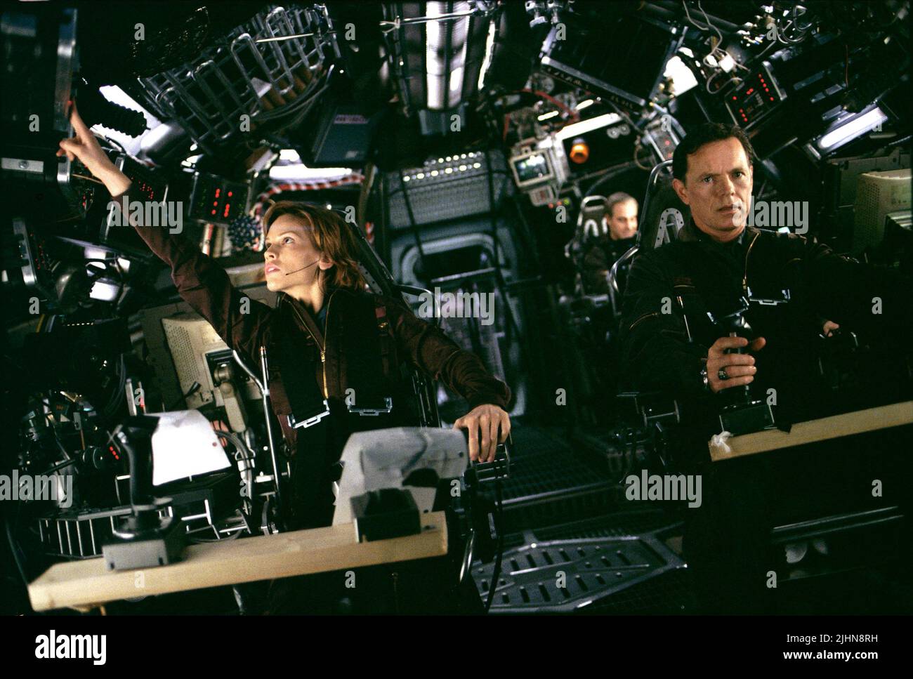 HILARY SWANK, BRUCE GREENWOOD, THE CORE, 2003 Stock Photo - Alamy