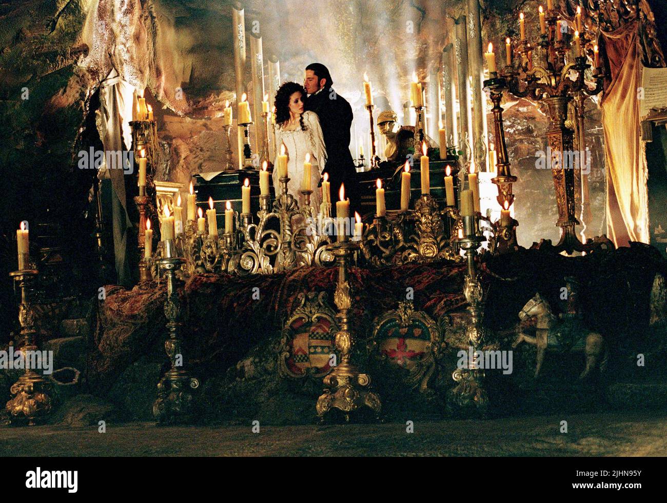 EMMY ROSSUM, GERARD BUTLER, THE PHANTOM OF THE OPERA, 2004 Stock Photo ...