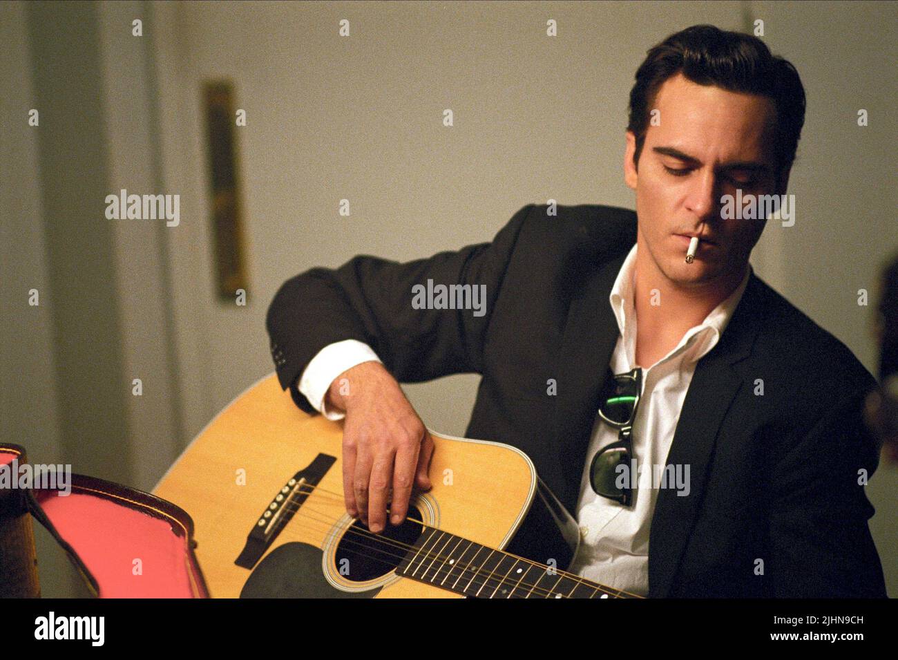 JOAQUIN PHOENIX, WALK THE LINE, 2005 Stock Photo - Alamy