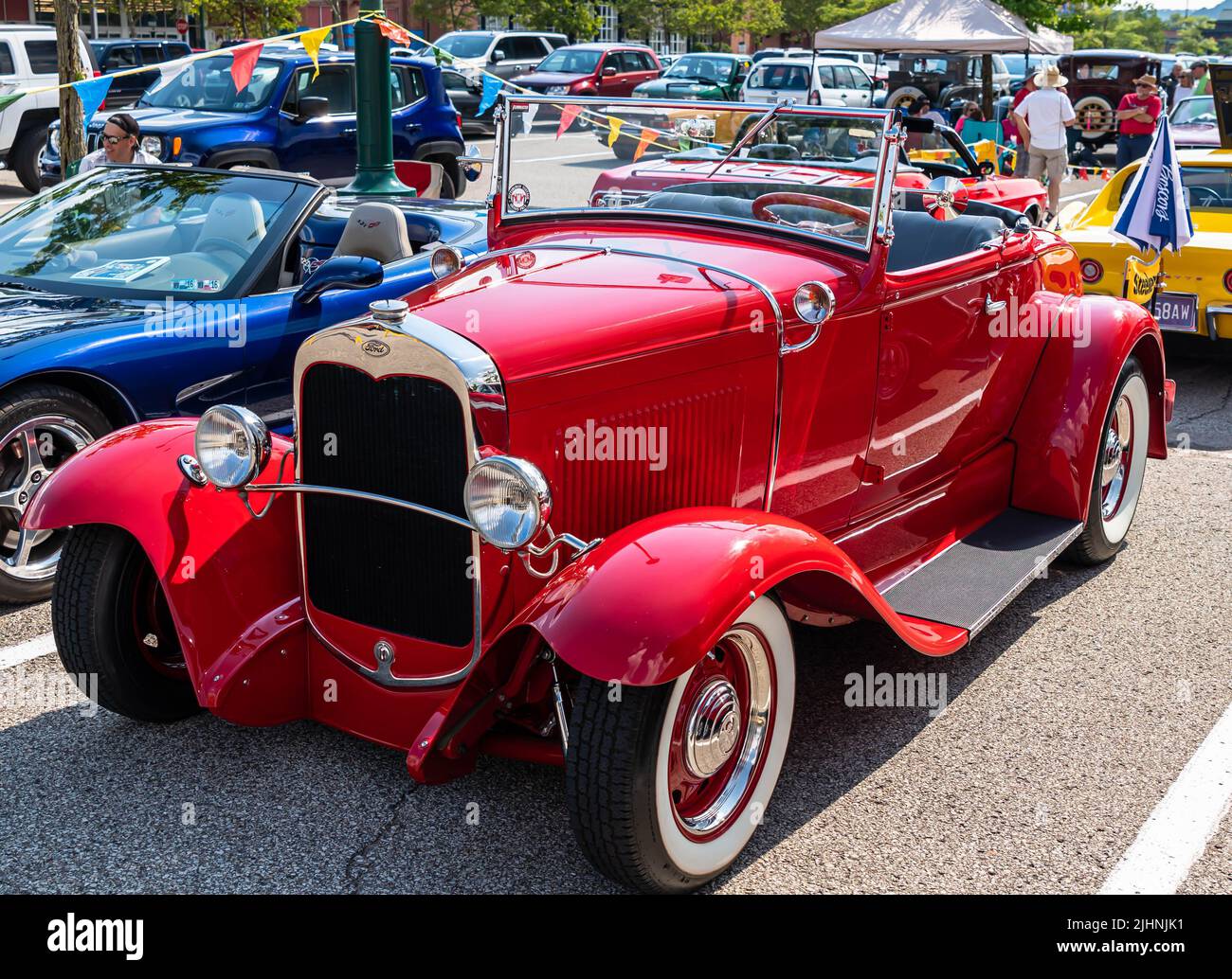 A red vintage Ford coupe convertible at the Homestead Waterfront car ...