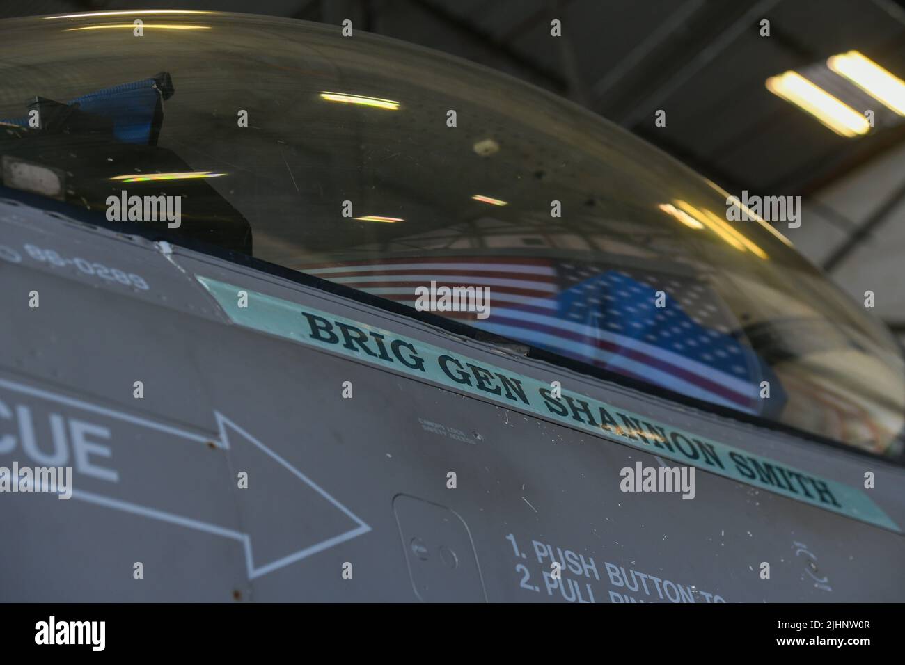 Brig gen shannon smith hi-res stock photography and images - Alamy