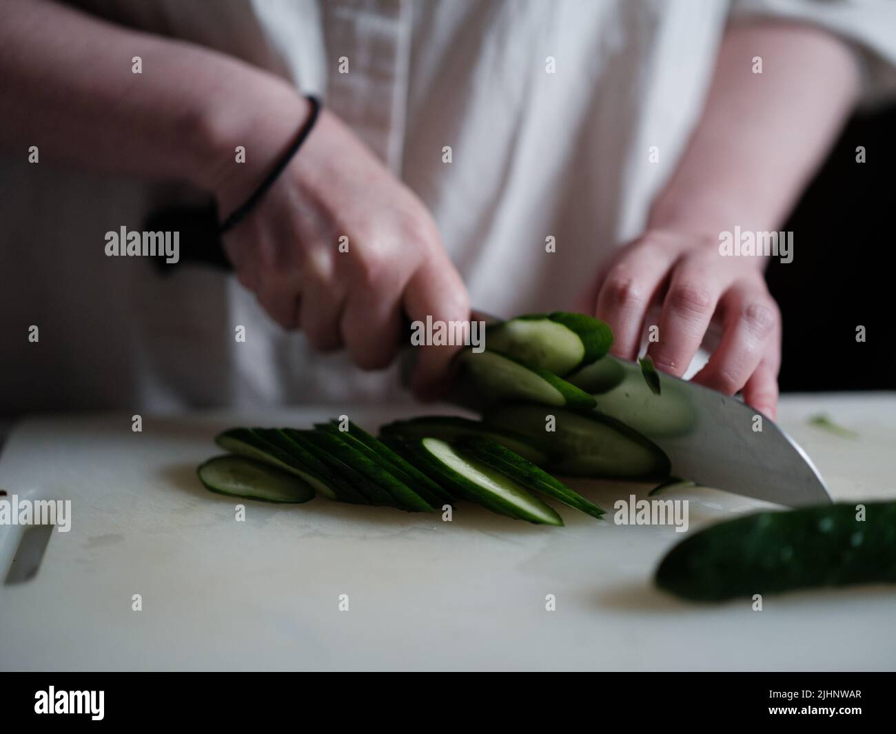 Cutting apart hi-res stock photography and images - Alamy
