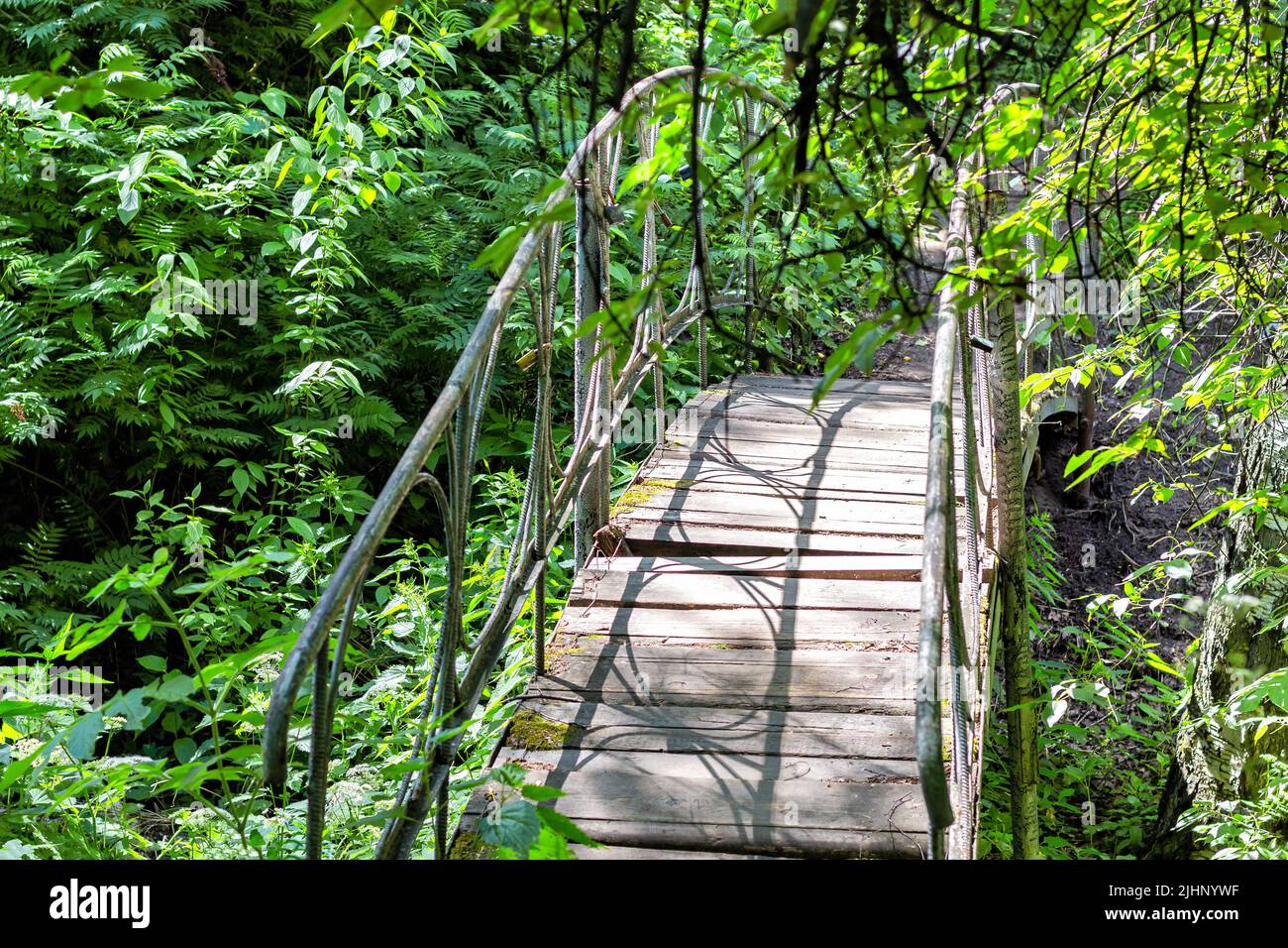Rotten bridge hi-res stock photography and images - Alamy