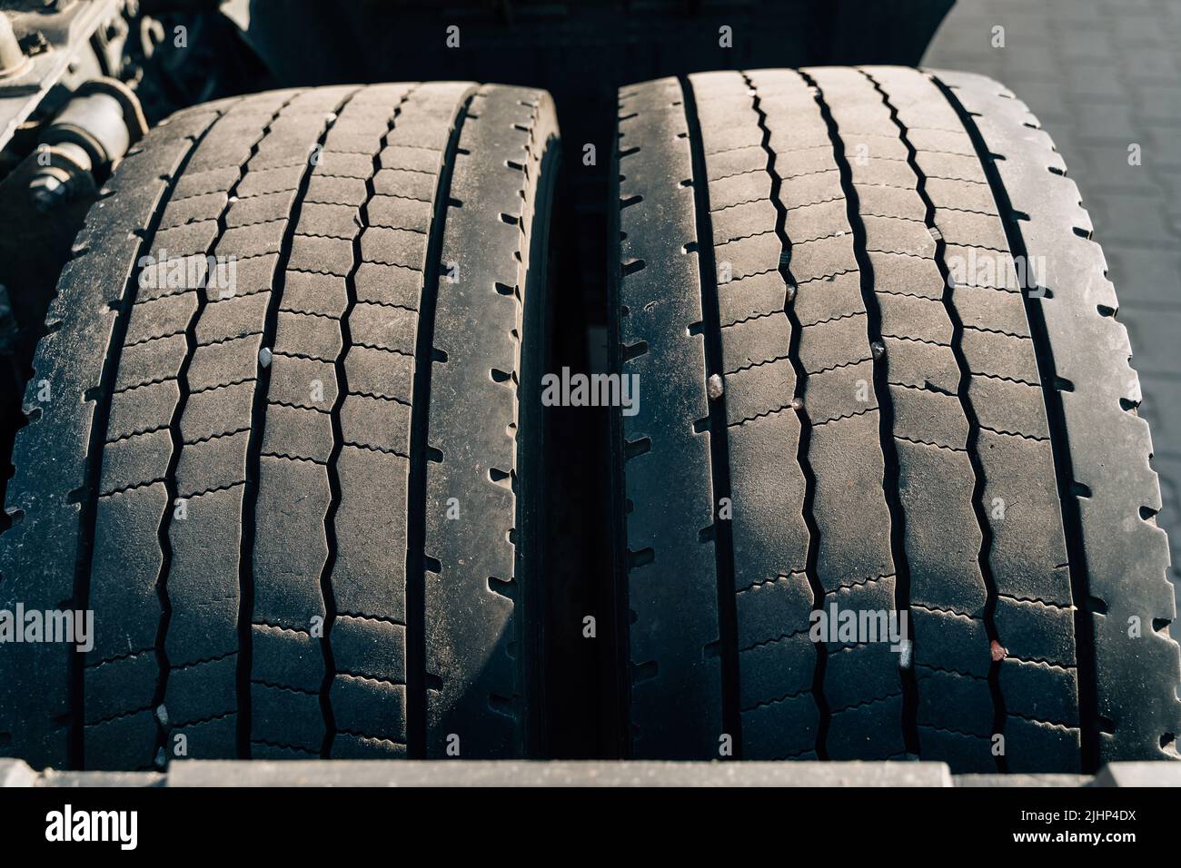 Dual tyre hi-res stock photography and images - Alamy