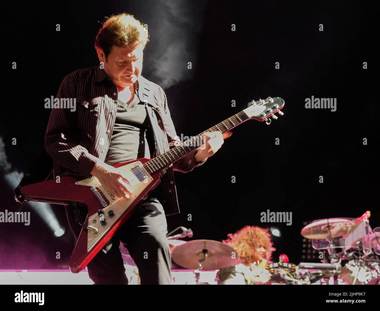 Arena, Verona, Italy, July 18, 2022, Charlie Burchill during Simple ...