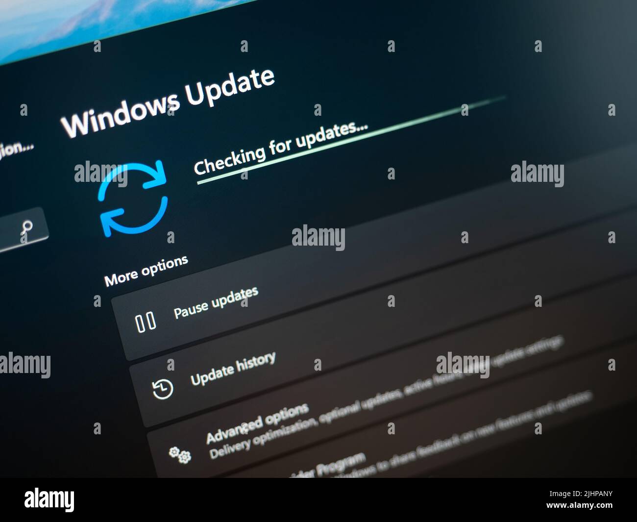 Windows 11 logo hi-res stock photography and images - Alamy
