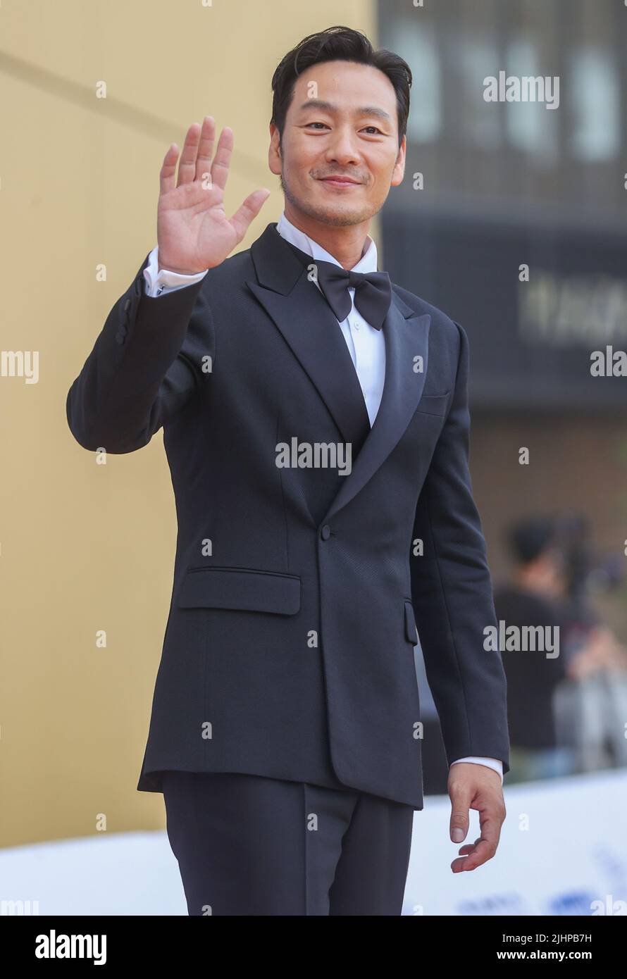 20th July, 2022. S. Korean actor Park Hae-soo South Korean actor Park Hae-soo walks on the red ...