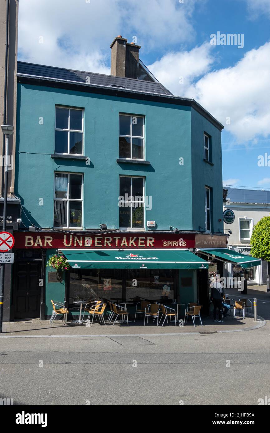 Mackens the cape bar hi-res stock photography and images - Alamy