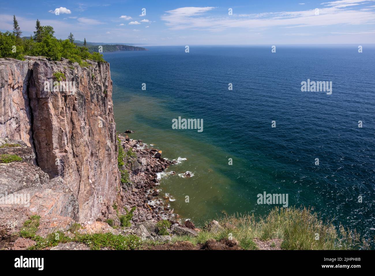 A Cliff Along Lake Superior Stock Photo - Alamy