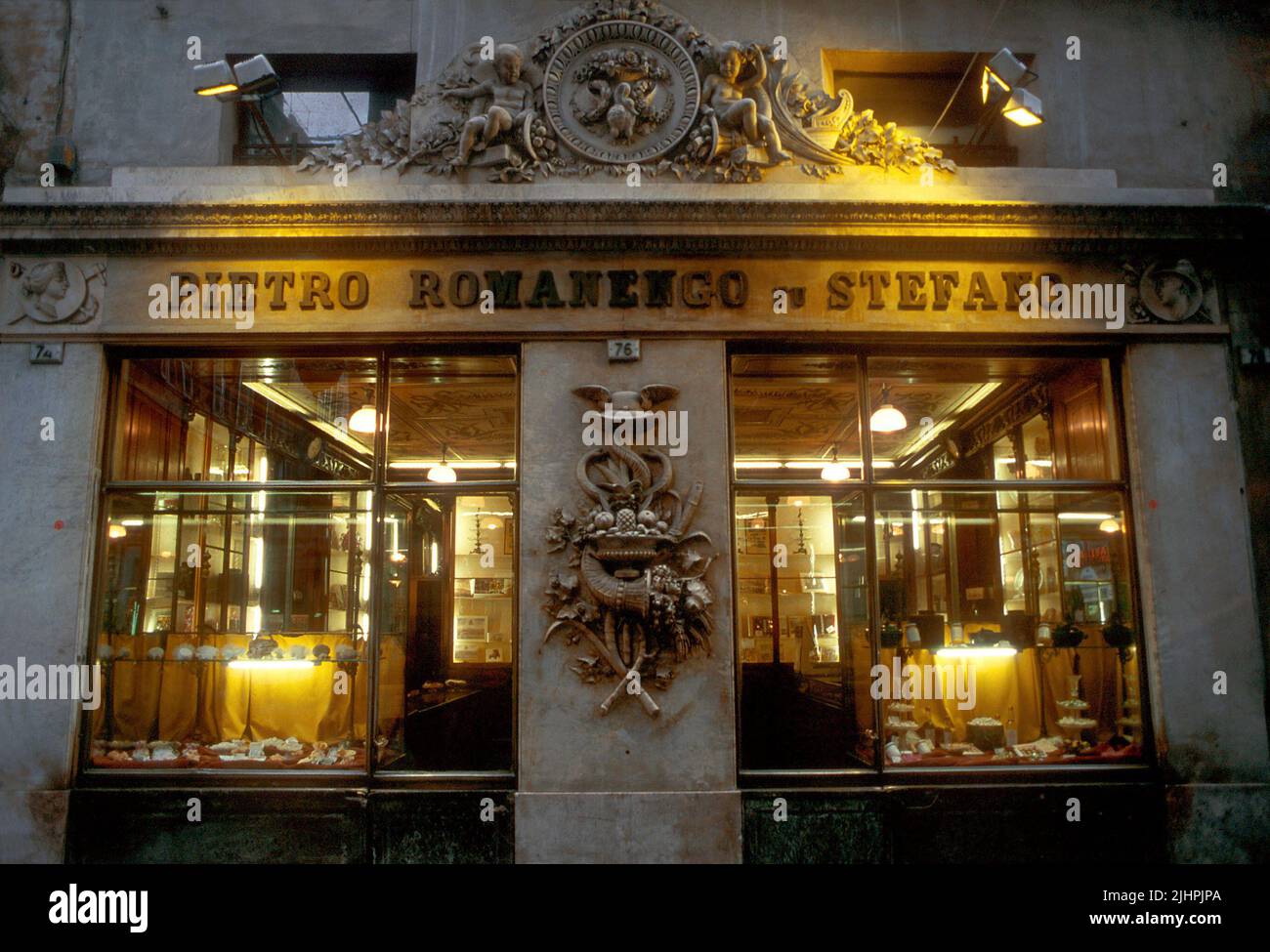 Genoa (Italy), ancient pastry shop Peter Romanengo Stock Photo - Alamy