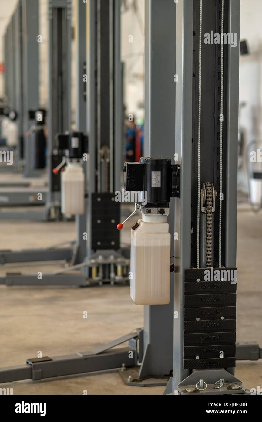 Electrohydraulic hi-res stock photography and images - Alamy