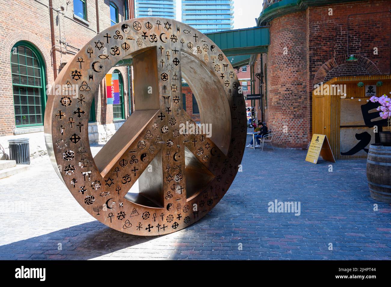 Toronto symbols hi-res stock photography and images - Alamy