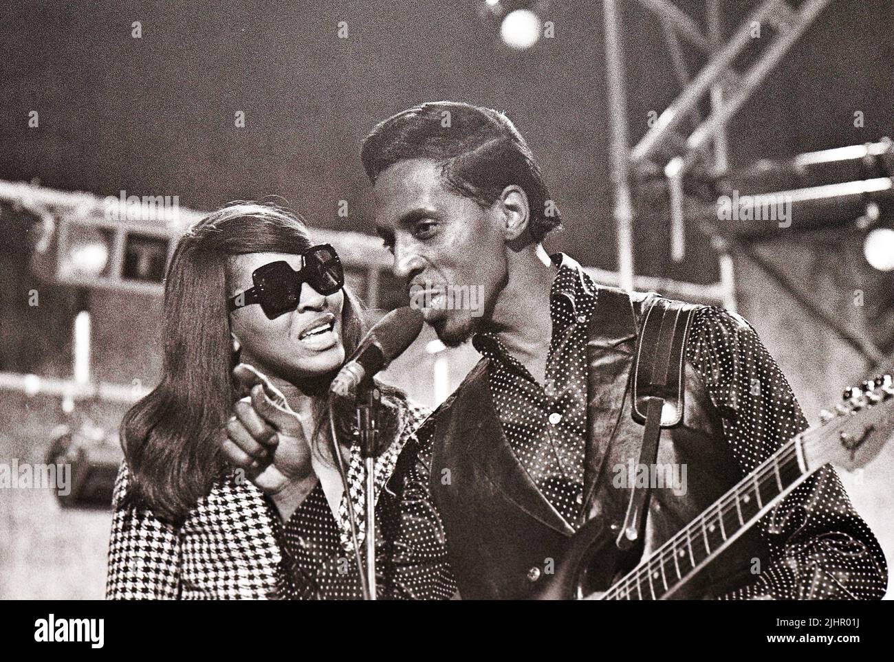 Ike tina turner 1966 hi-res stock photography and images - Alamy