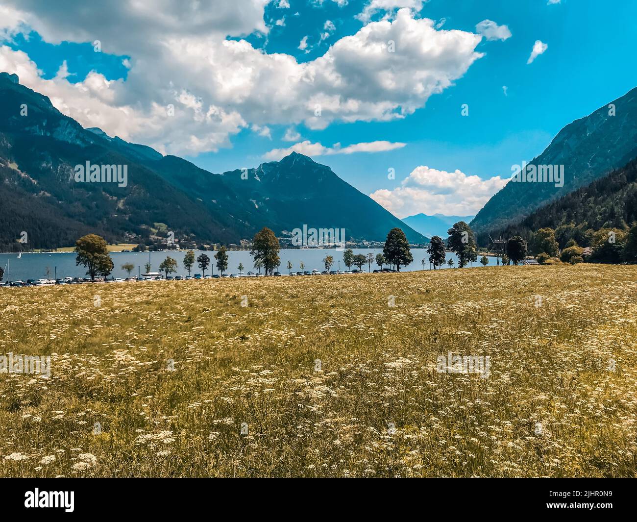 Huge mountain blue lake. Untouched wildlife of Europe. Majestic ...