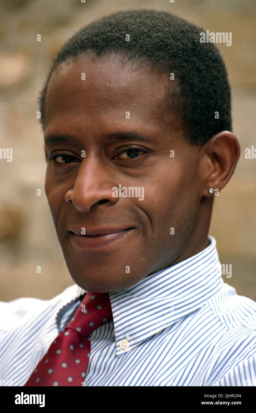 Portrait of the American actor Antonio Fargas in 1989 Stock Photo - Alamy