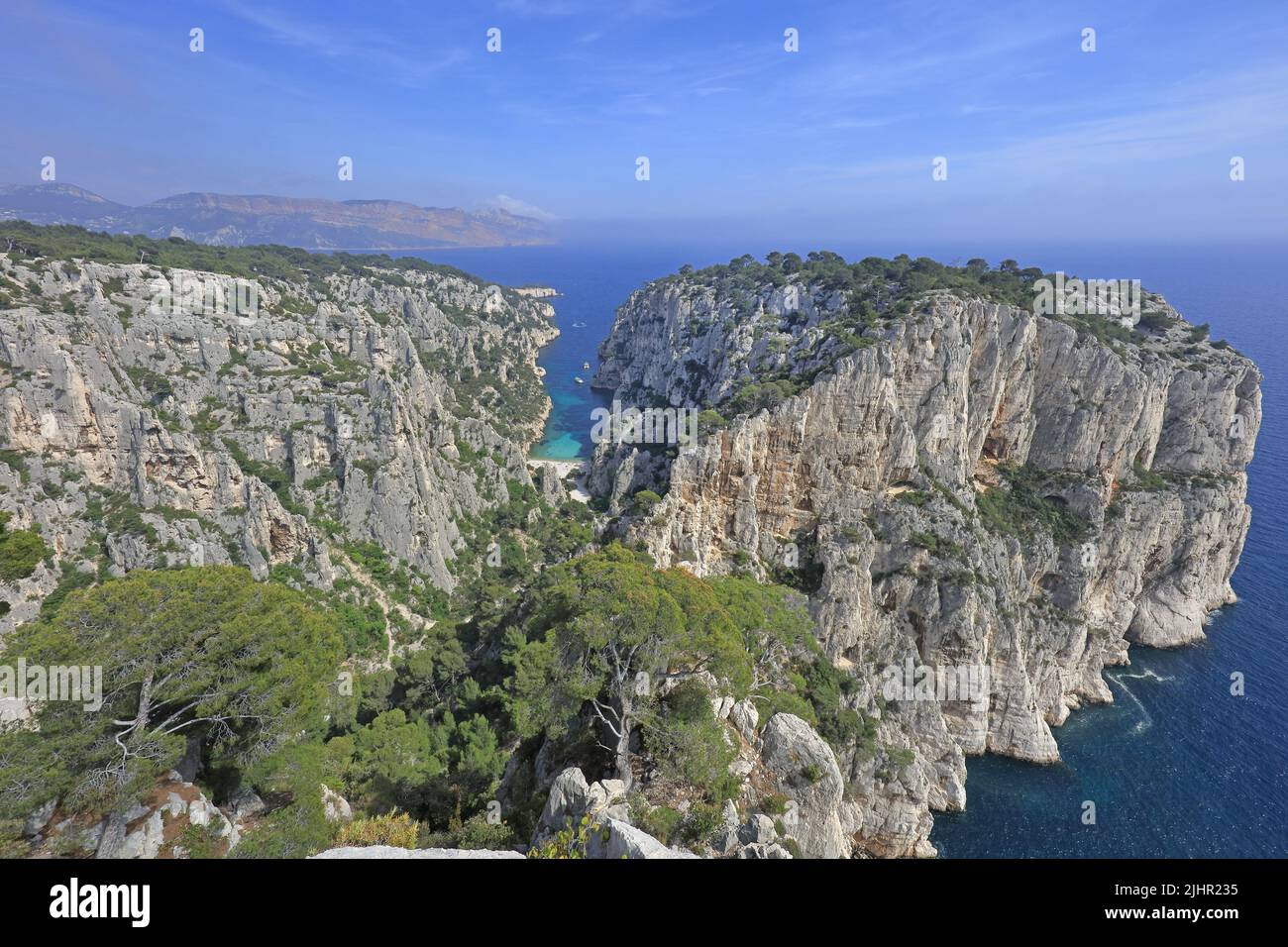 France, Bouches-du-Rhône (13) Cassis, Parc National des Calanques, la ...