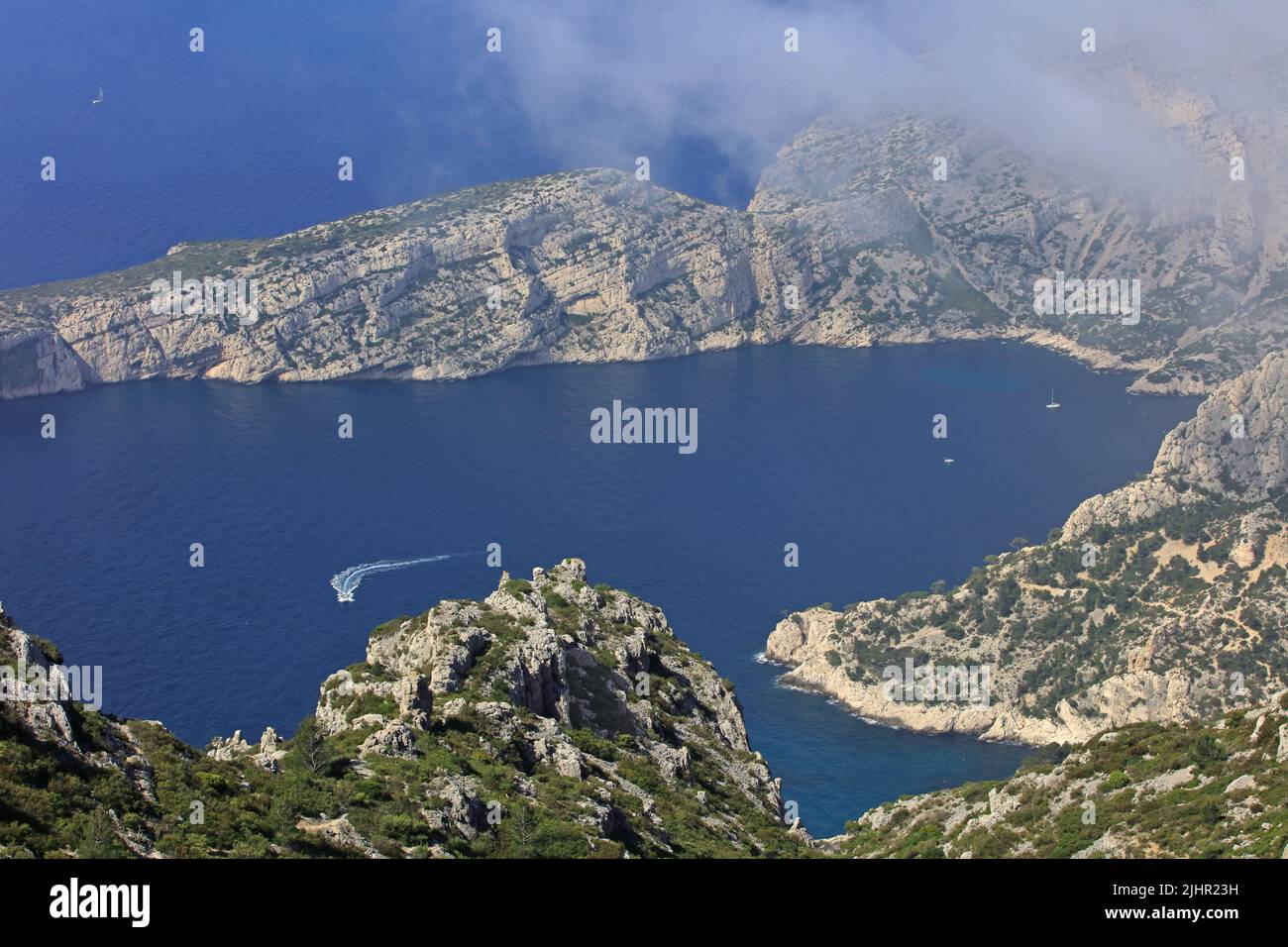 France calanques national park morgiou hi-res stock photography and ...