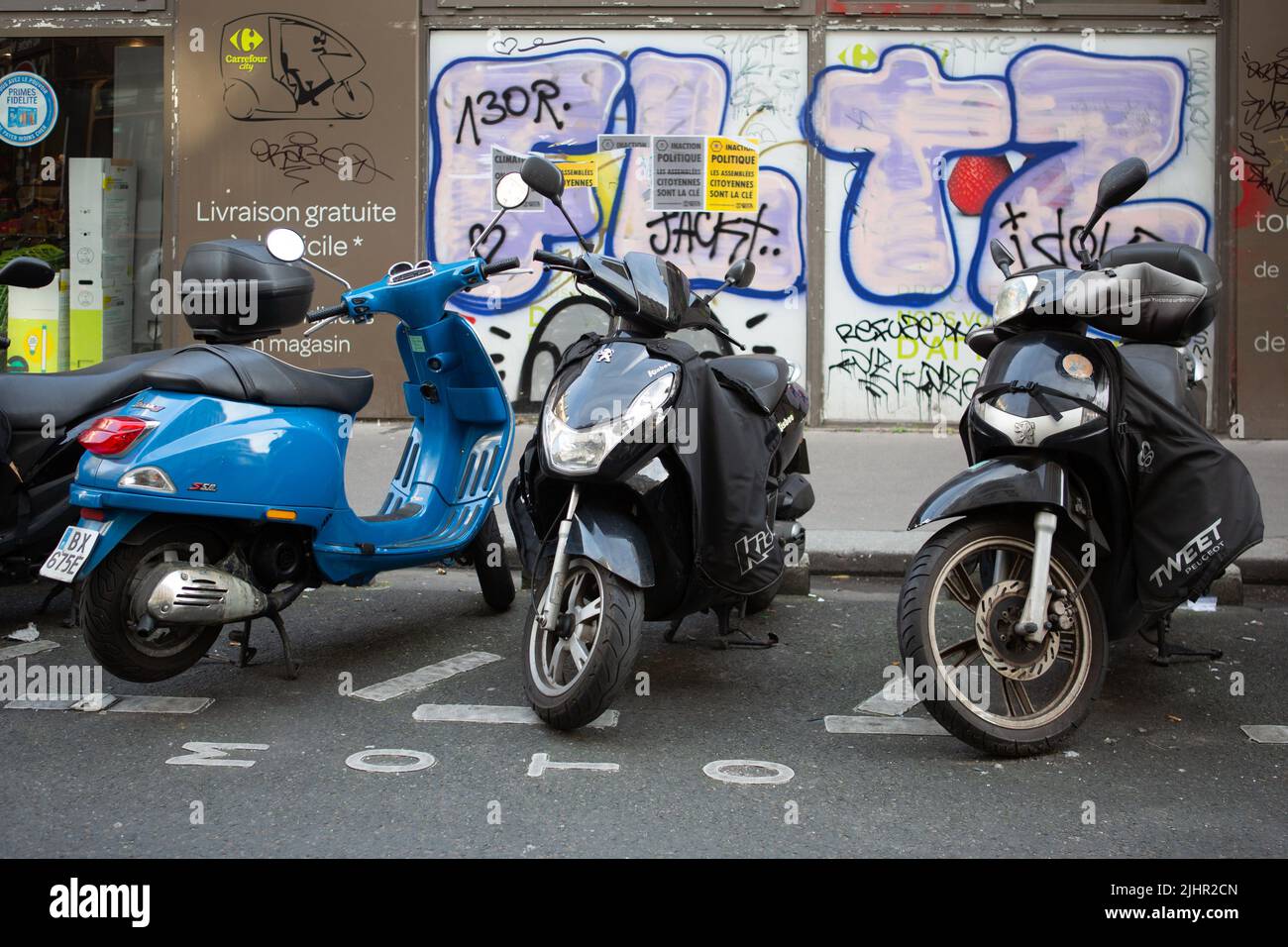Two wheeler parking hi-res stock photography and images - Alamy