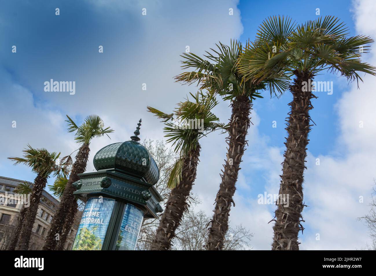 France, Ile de France region, Paris 7th arrondissement, the Seine ...