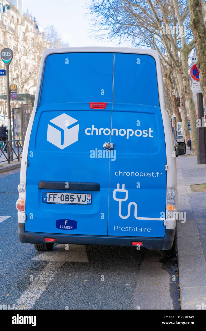 Chronopost france hi-res stock photography and images - Alamy