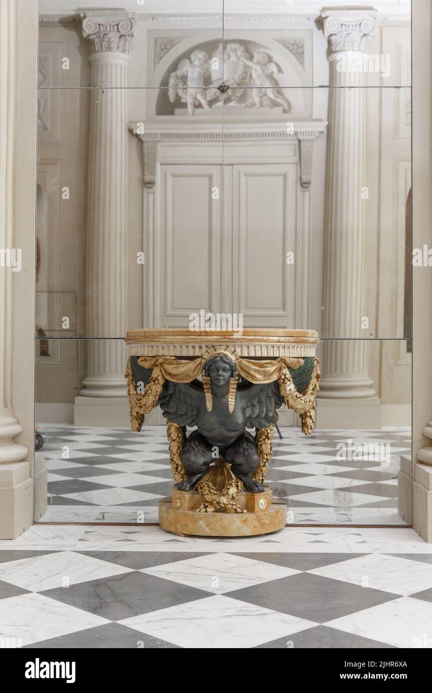 Anteroom antechamber hi-res stock photography and images - Alamy