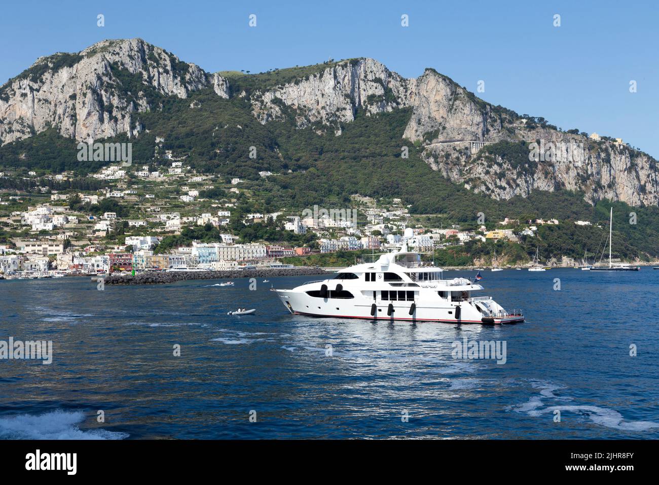 Marina grande harbour isle hi-res stock photography and images - Alamy