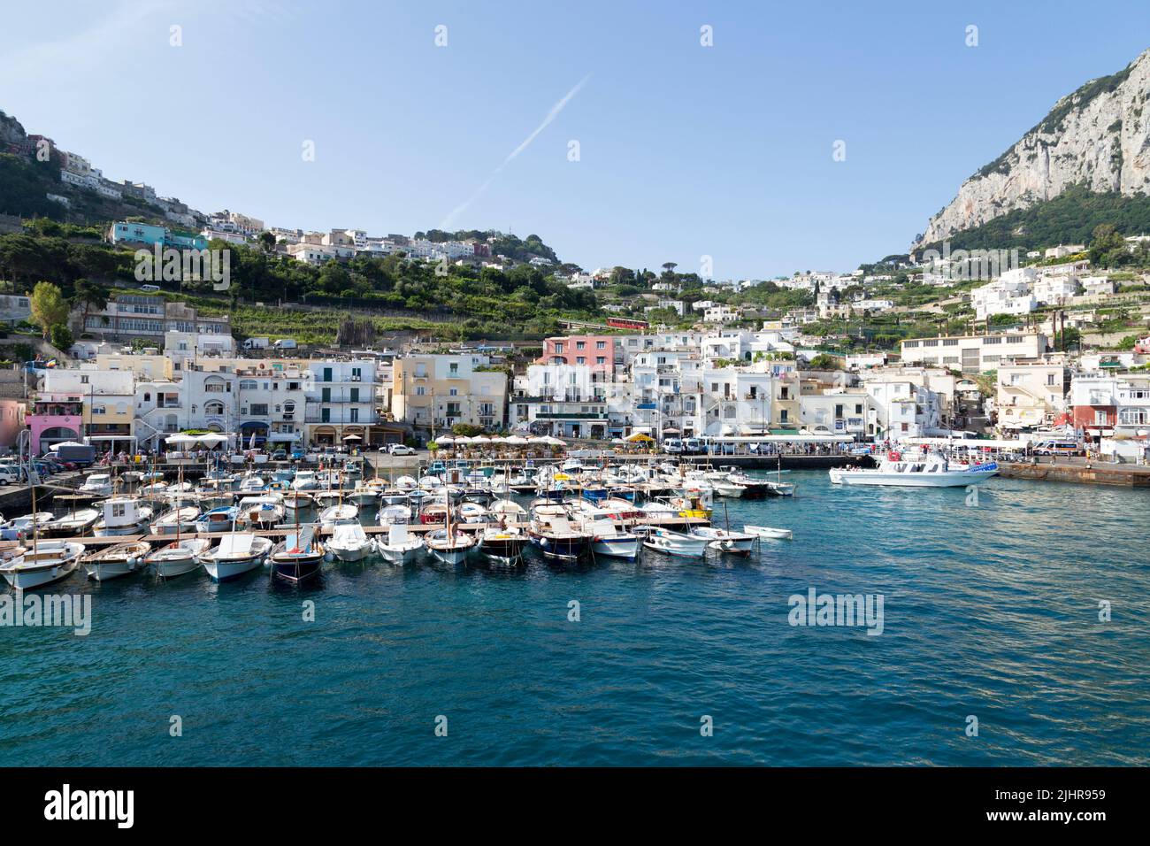 Marina grande harbour isle hi-res stock photography and images - Alamy