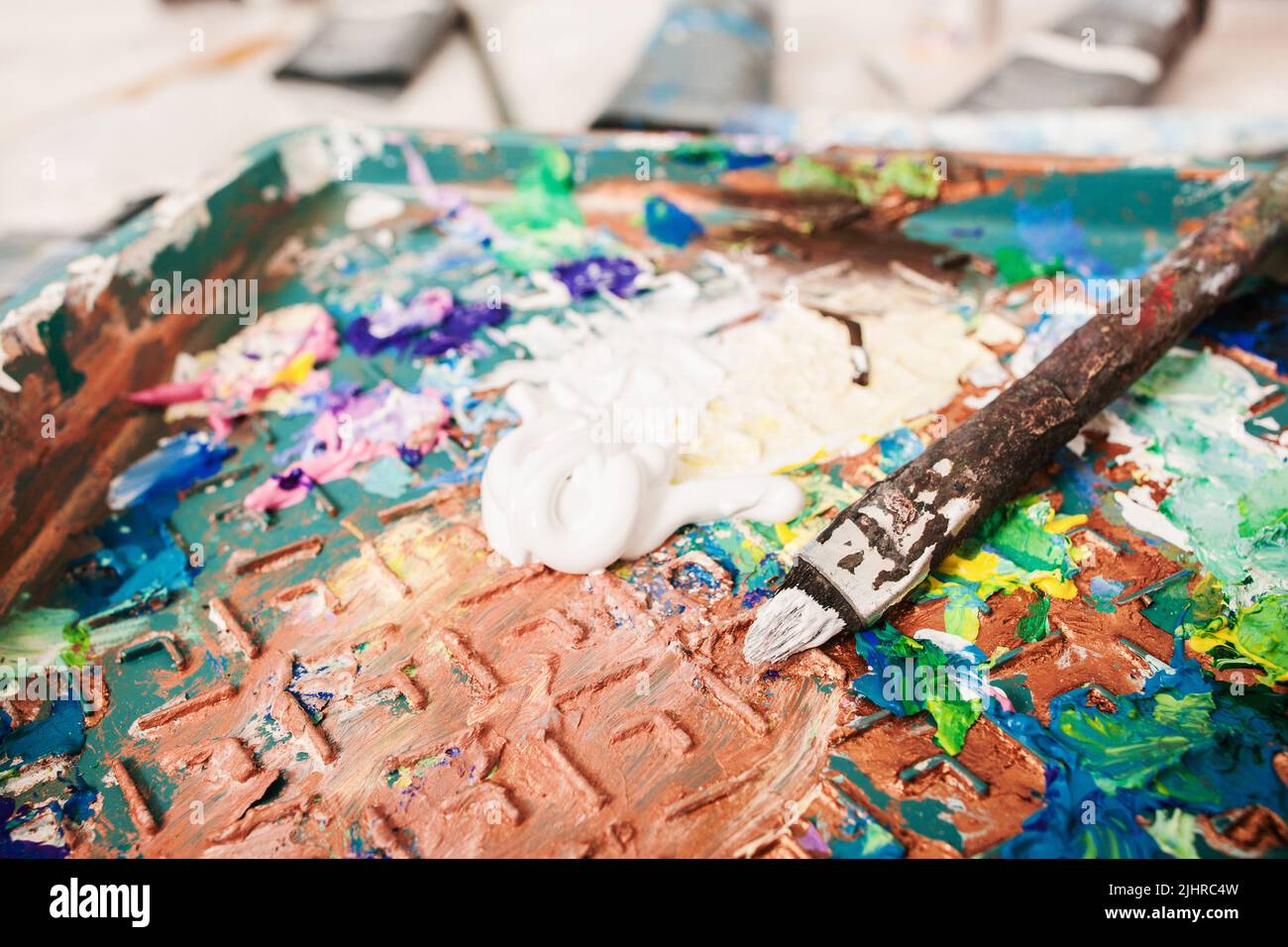Artist work tools close-up, art background Stock Photo - Alamy