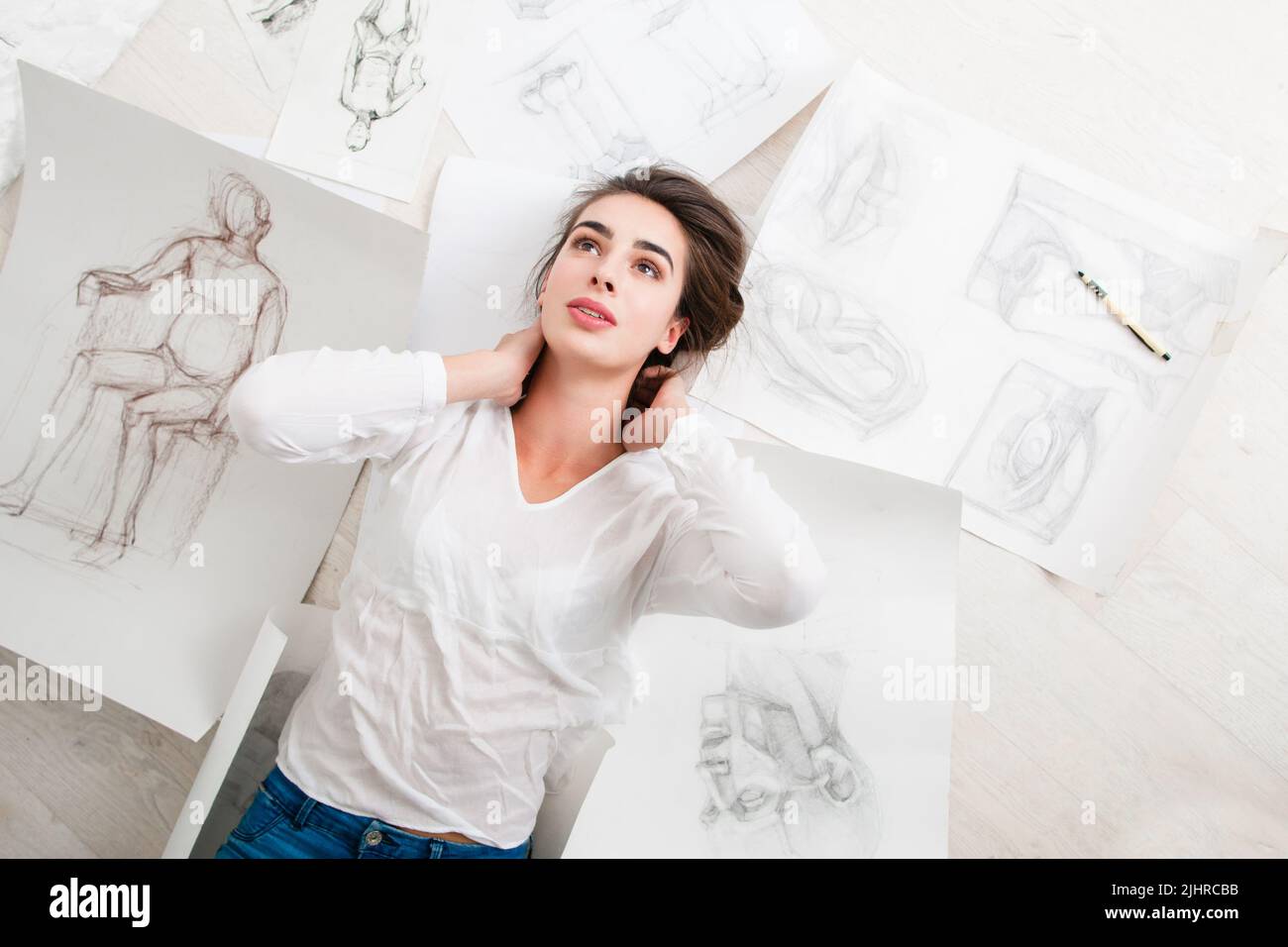 Artist on sketches hi-res stock photography and images - Alamy