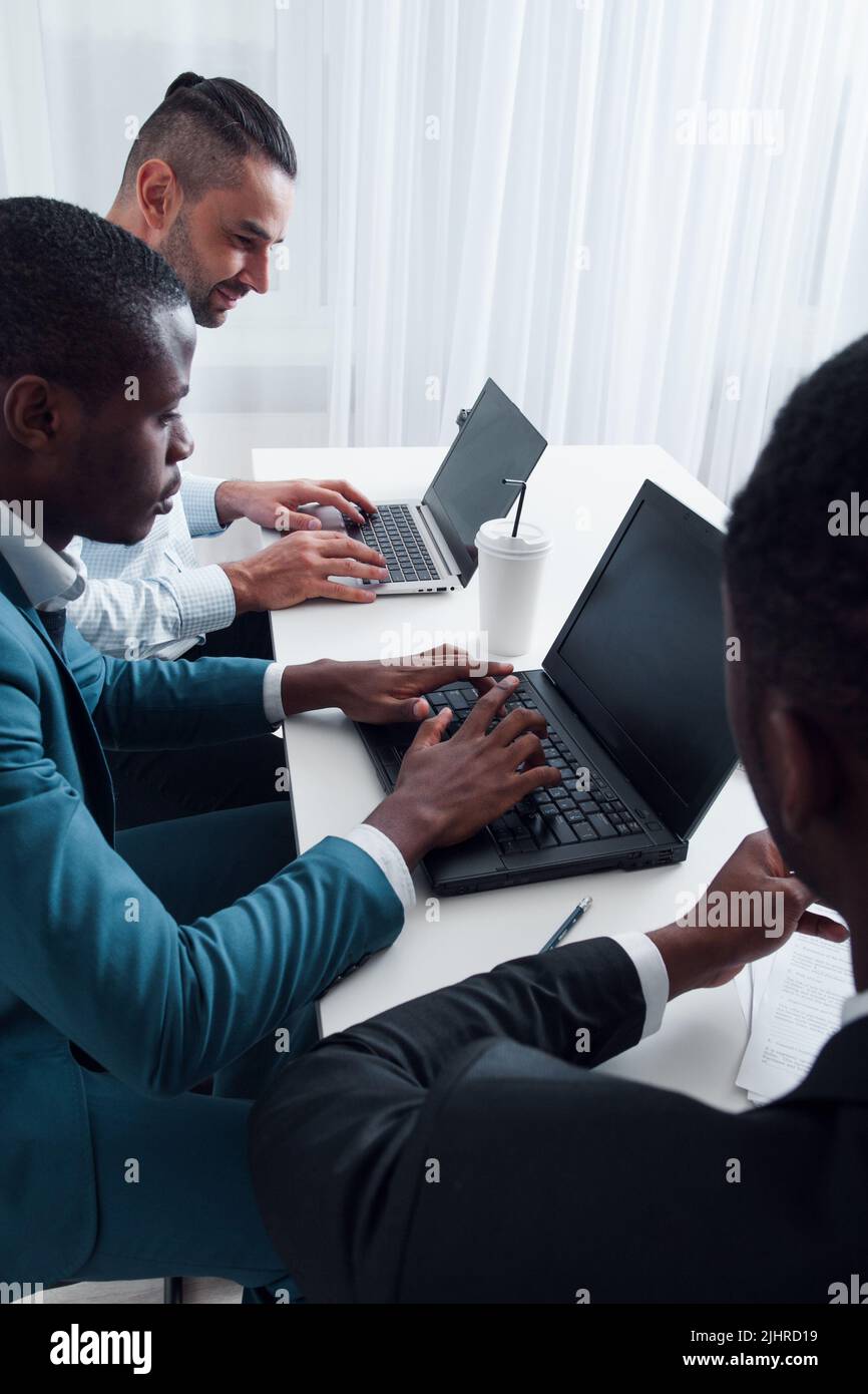 Employees manager hi-res stock photography and images - Alamy