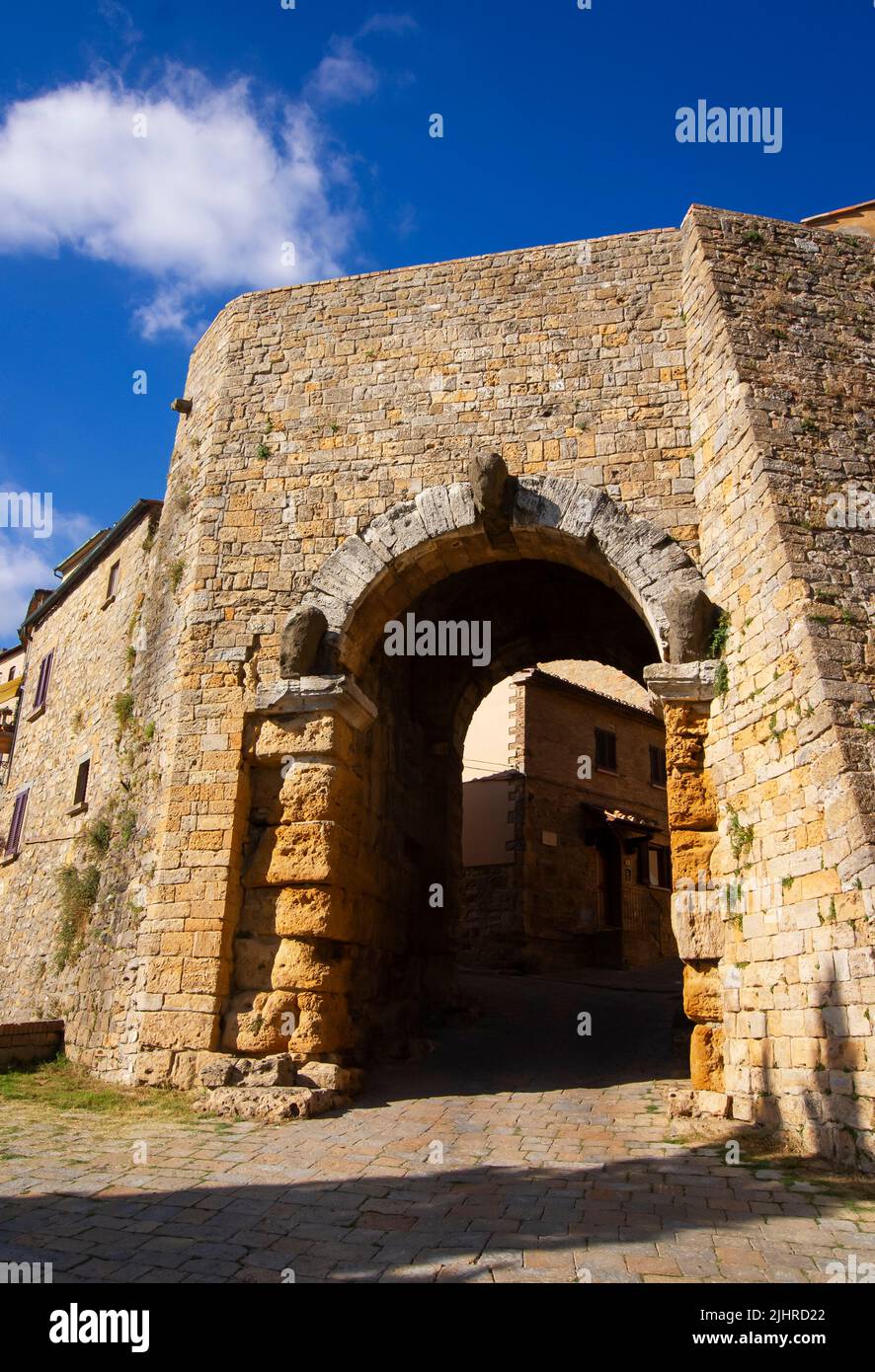 ancient gate of the arch, structure of Etruscan origin still in use ...