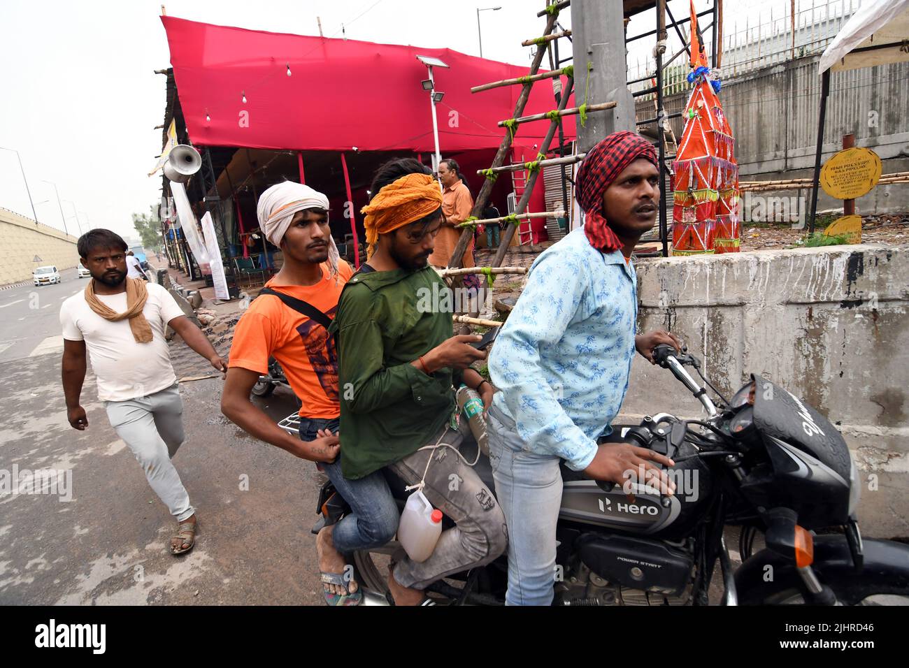 Delhi, Delhi, India. 20th July, 2022. Group of Kawariya on bike holy ...