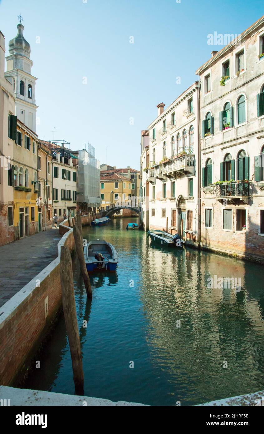 the Bridges and the Canals of Venice are the elements that characterize ...