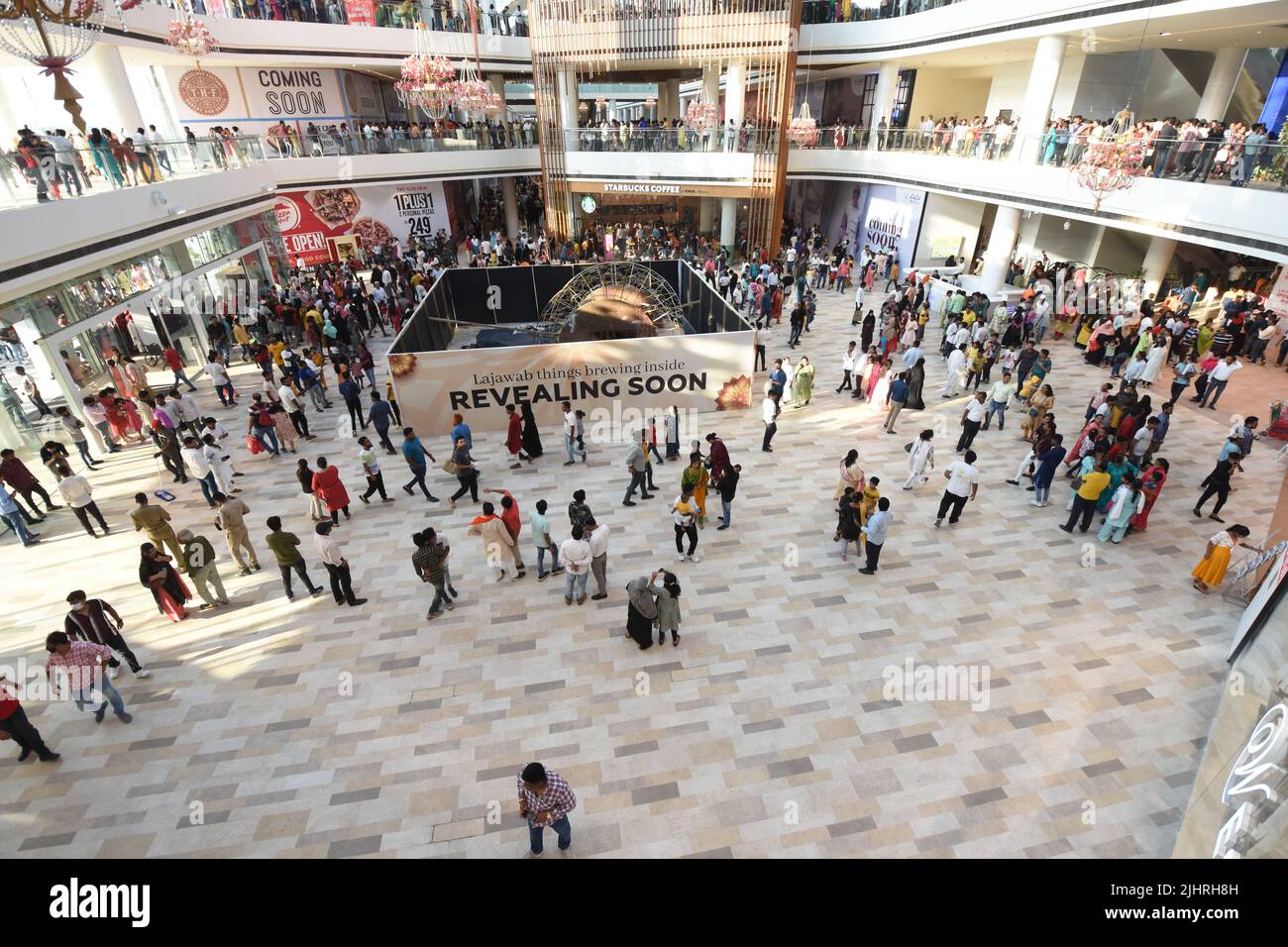 Lulu Mall in Lucknow, Uttar Pradesh, India Stock Photo - Alamy