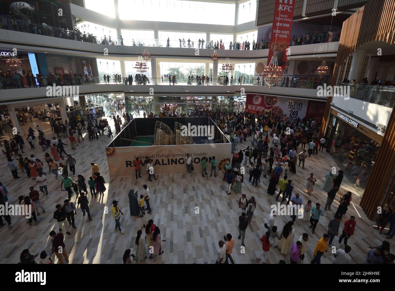 Lulu Mall in Lucknow, Uttar Pradesh, India Stock Photo - Alamy