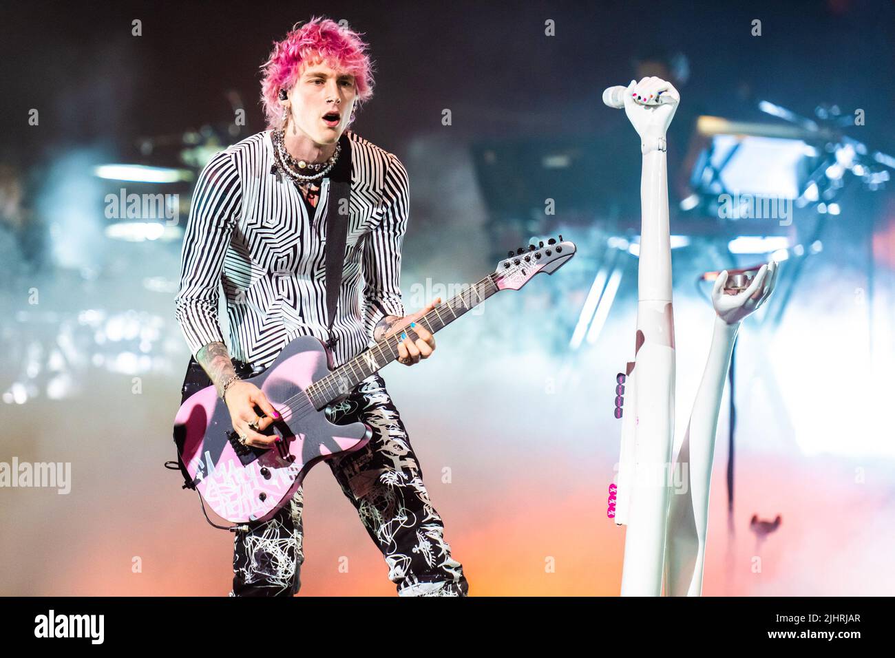 Machine Gun Kelly performs at Oakland Arena in Oakland, California on ...