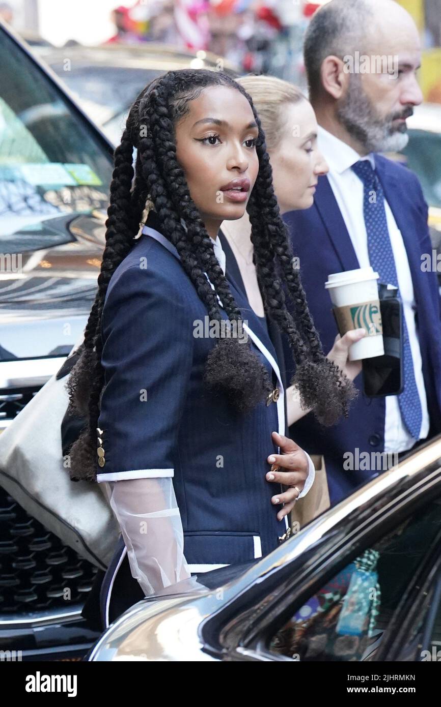 Yara shahidi 2022 hi-res stock photography and images - Alamy