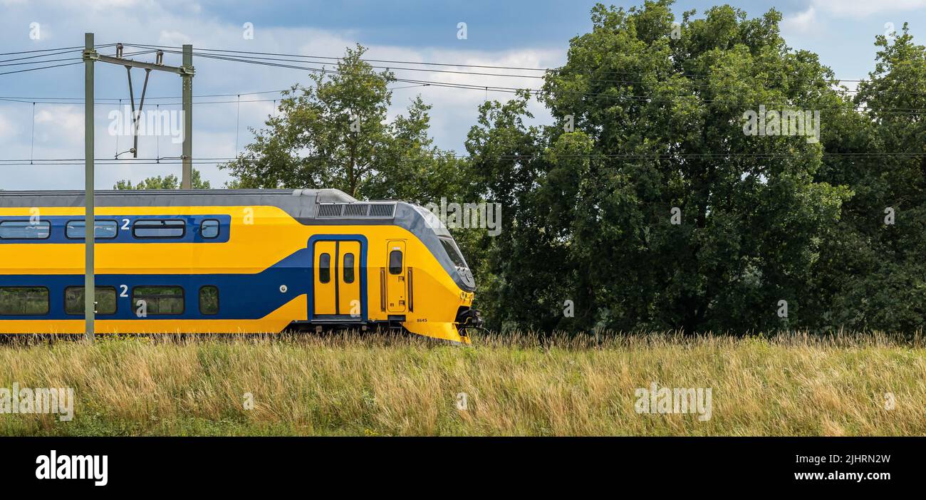 Ns train hi-res stock photography and images - Alamy
