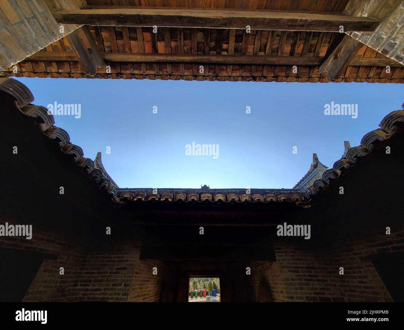 Inside view traditional architecture roof hi-res stock photography and ...