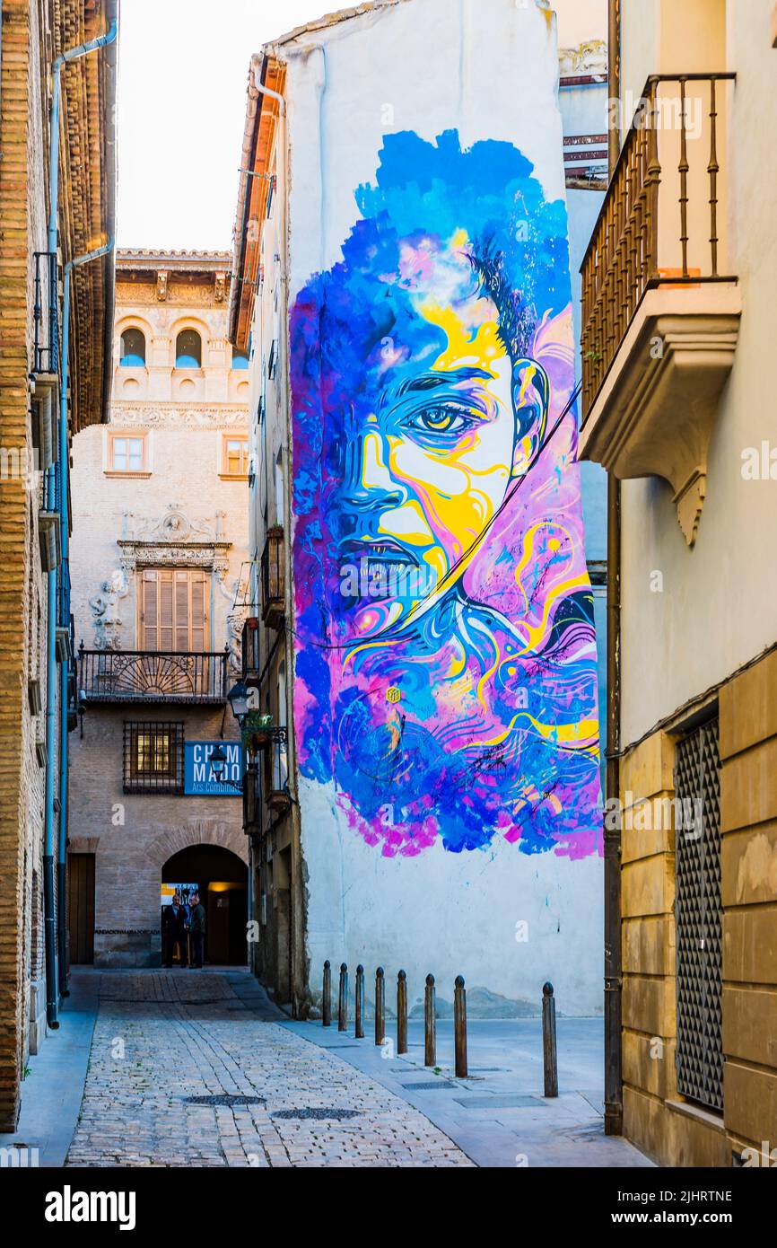 Mural on historic downtown building hi-res stock photography and images ...