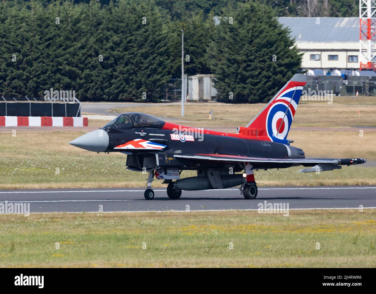The 2022 RAF Display Team Typhoon GR4 landing at RAF Fairford Stock ...