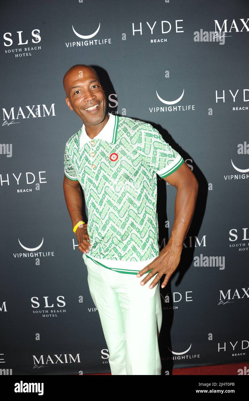 Influencer and model Eliad Cohen debuts swimwear collection at Miami ...