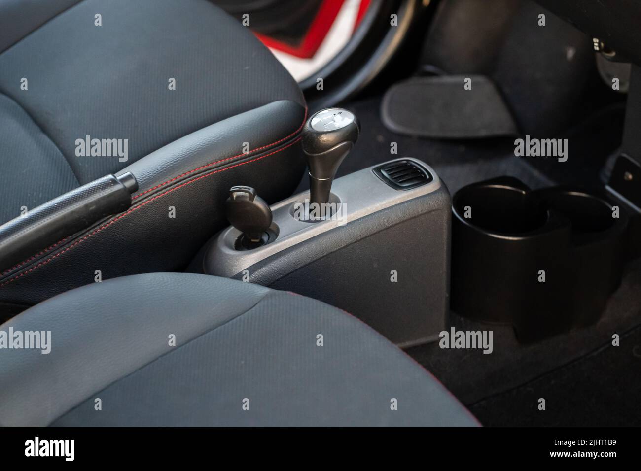 The gear lever inside a Smart fortwo car Stock Photo - Alamy