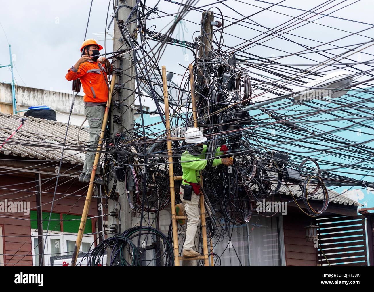 Employees seen working on the lines. Officials and related agencies in ...