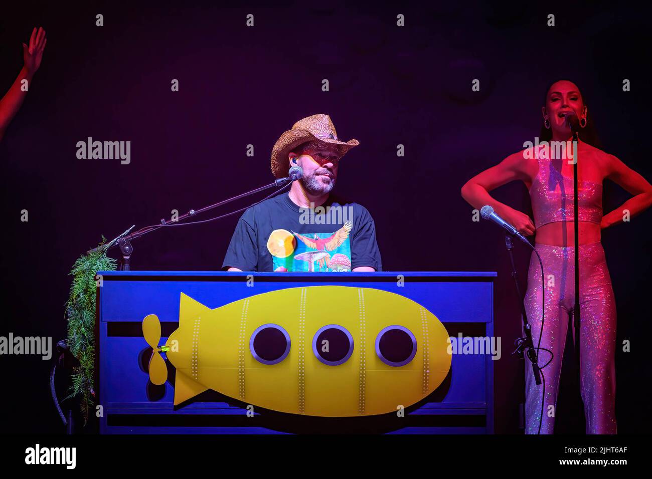 Europop music hi-res stock photography and images - Alamy