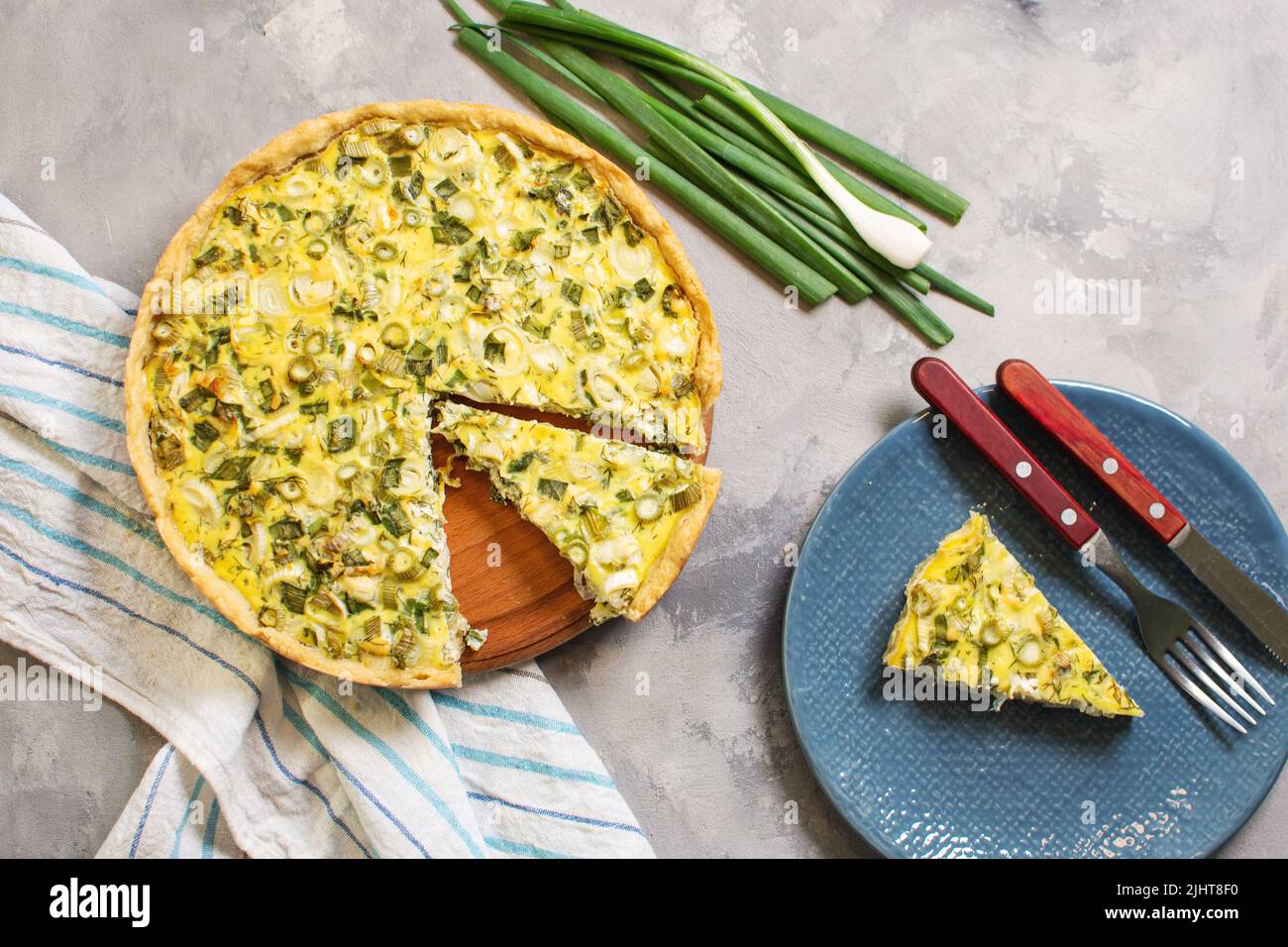French table top view hi-res stock photography and images - Alamy