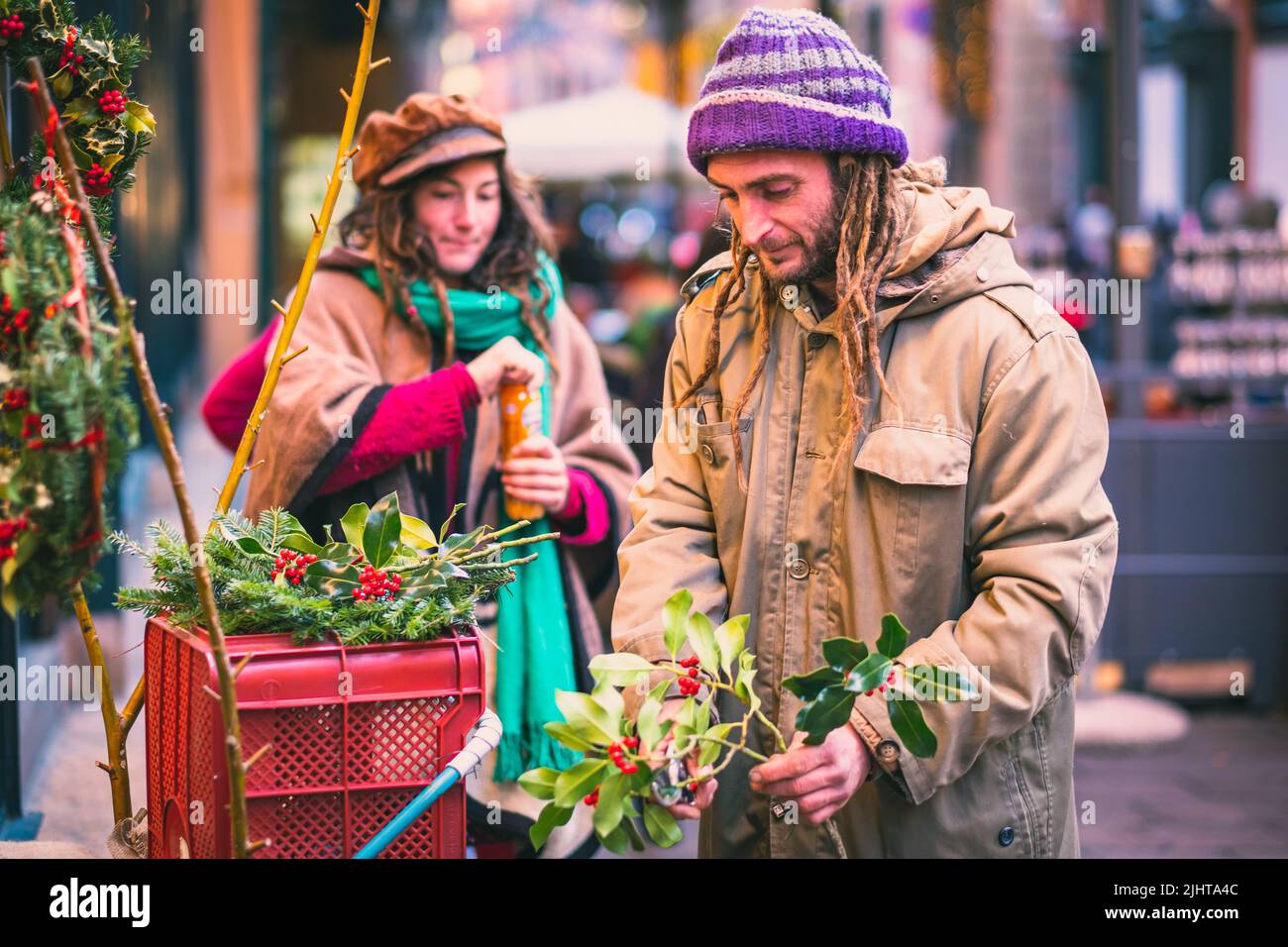 Girl hippies hi-res stock photography and images - Alamy