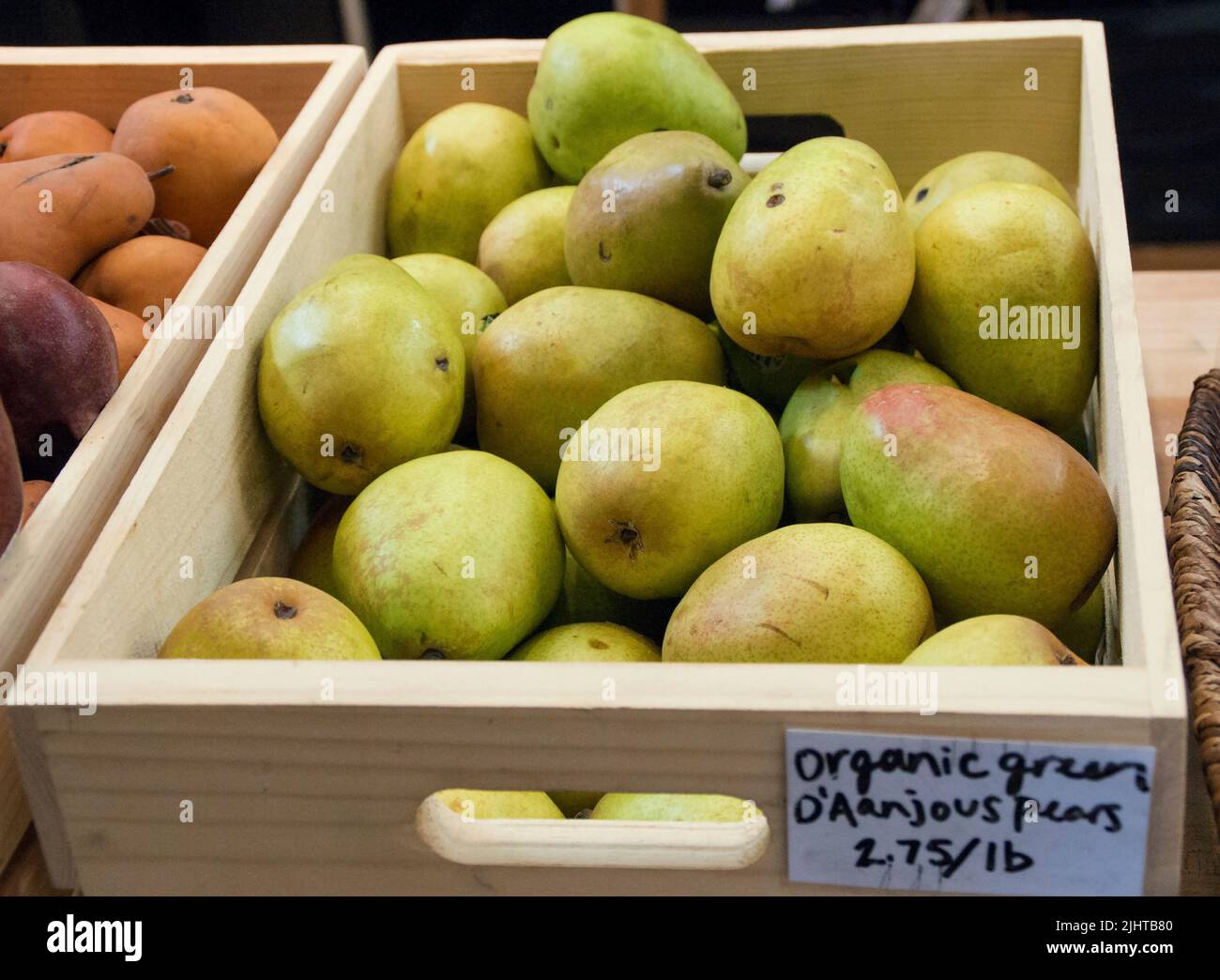 Pear box hi-res stock photography and images - Alamy